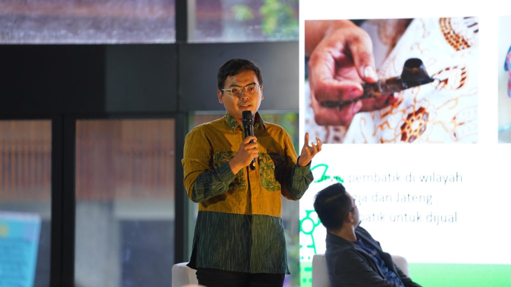 Duet dengan Paragon Corp di GIK UGM, CEO Smart Batik Kenalkan Potensi ...